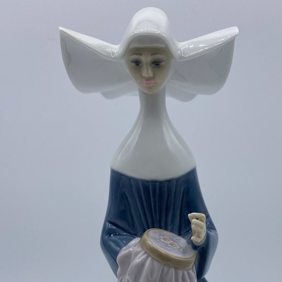 Lladro | Art | Lladro Time To Sew Blue Porcelain Figurine By Jose Puche ...